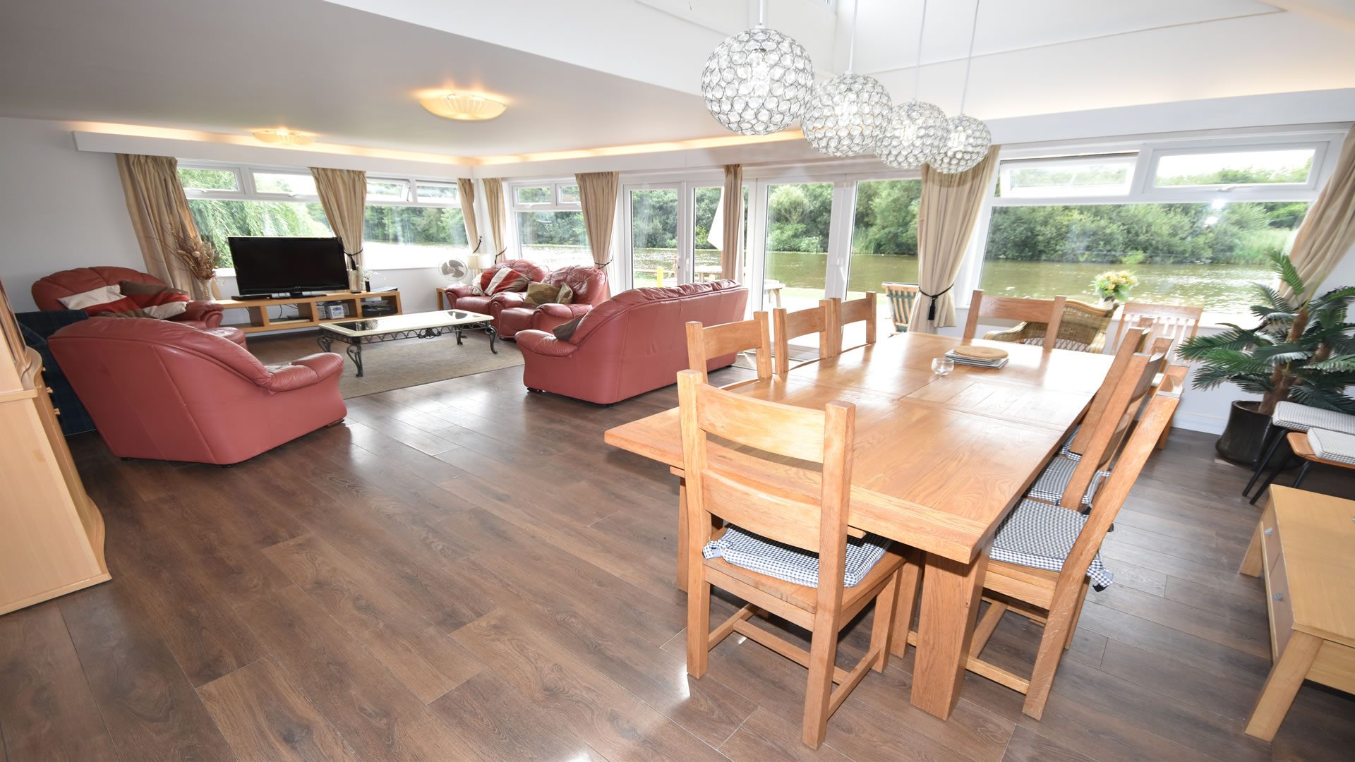 Grebe Island, Horning - Waterside Estate Agents