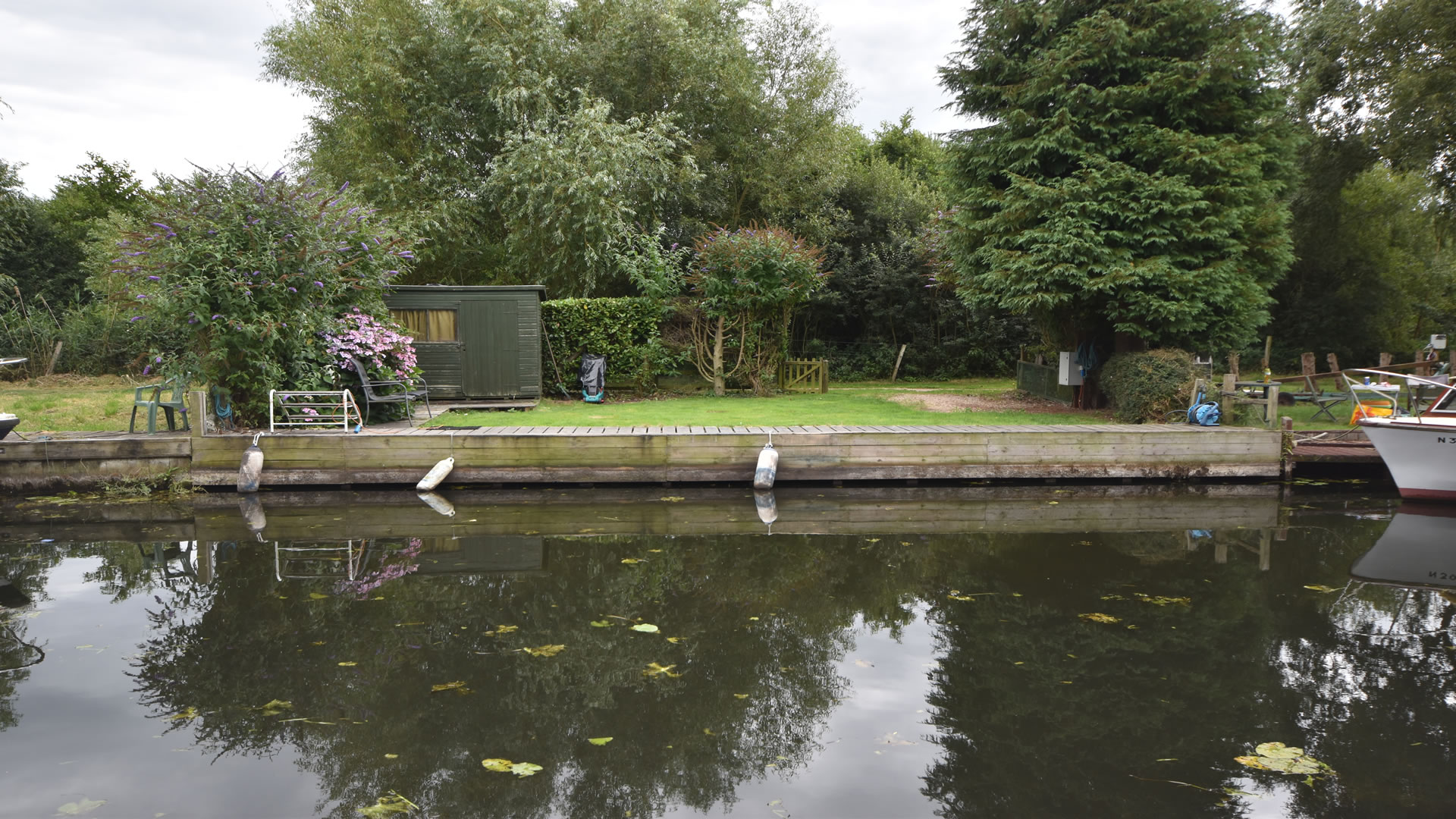 Mooring plot, Wayford Bridge - Waterside Estate Agents