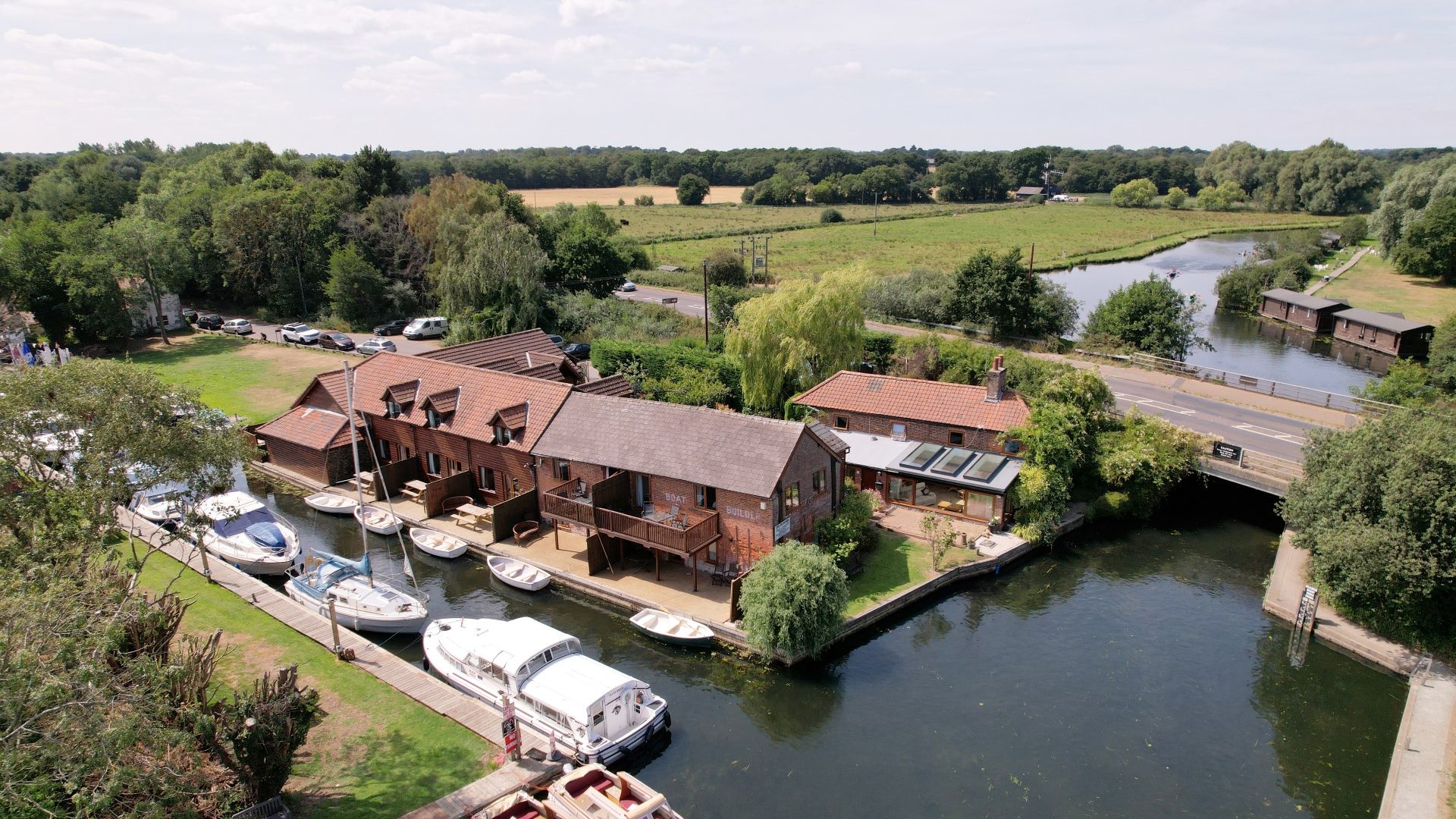 6 holiday cottages, Wayford Bridge - Waterside Estate Agents