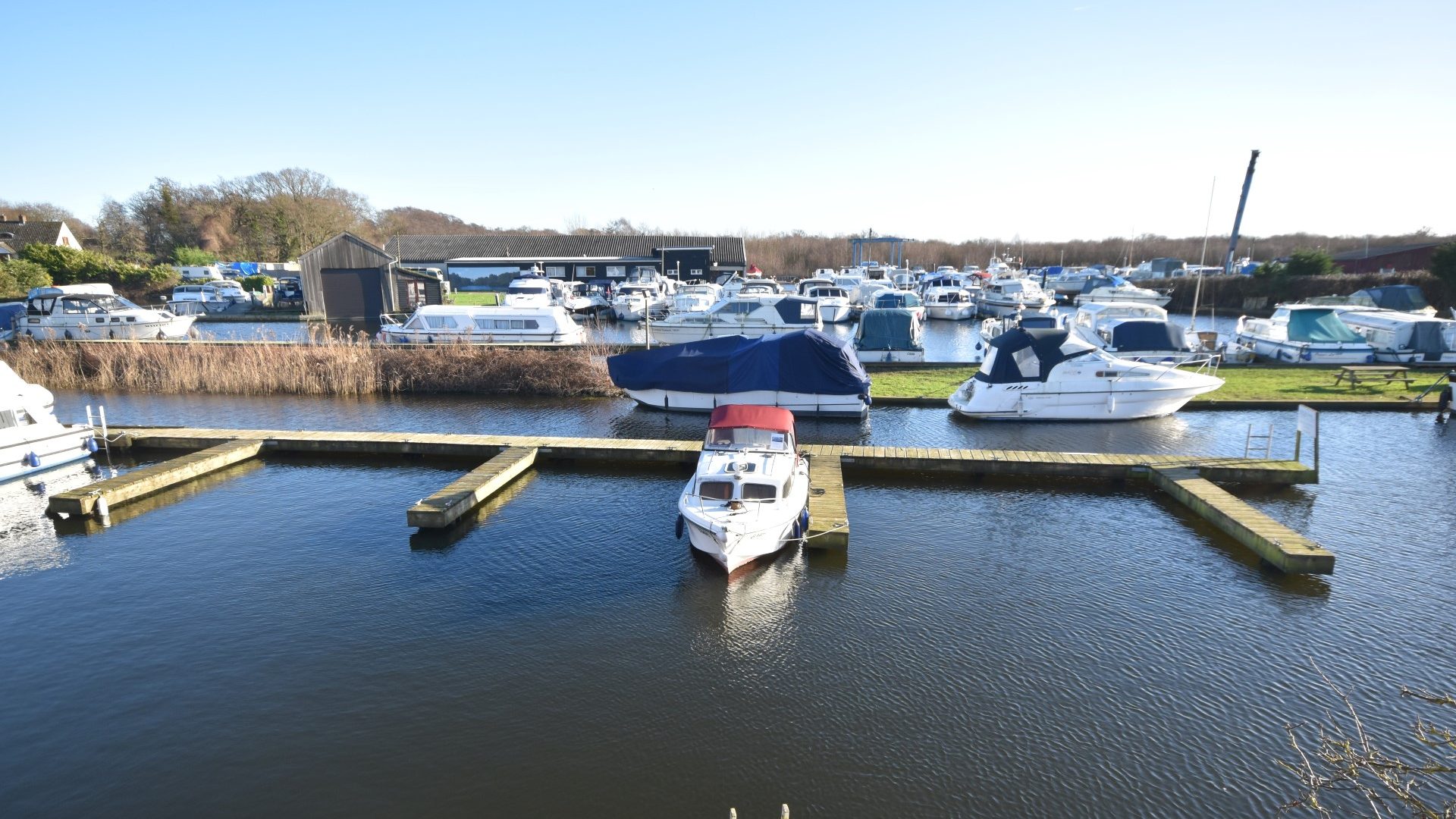 2 bed town house, Horning - Waterside Estate Agents