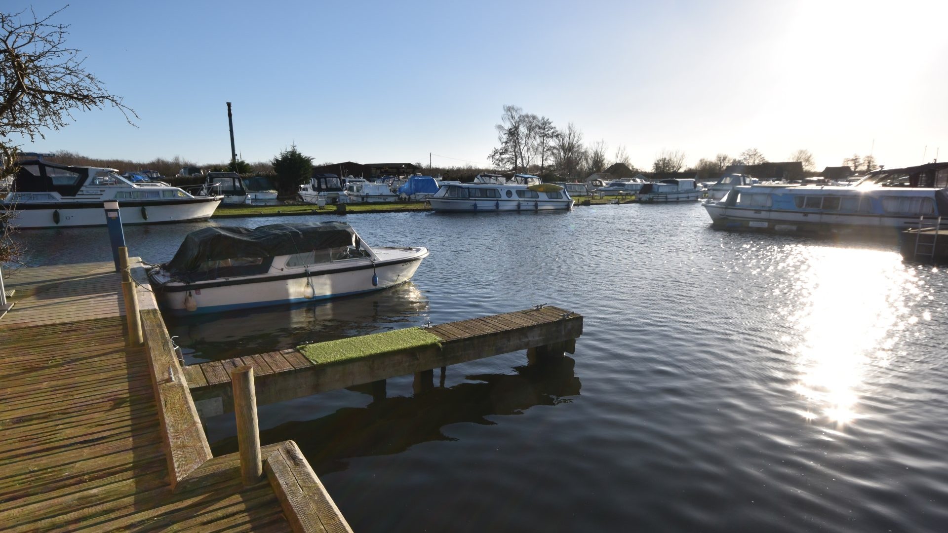 2 bed town house, Horning - Waterside Estate Agents
