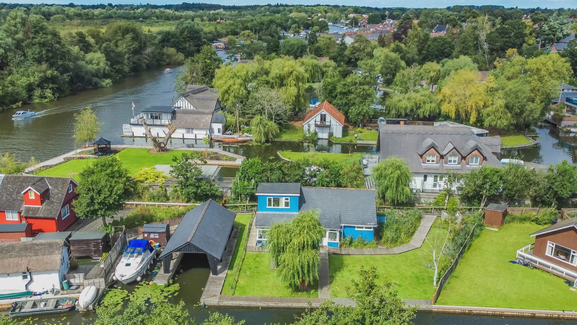 4 bed detached house, Horning - Waterside Estate Agents