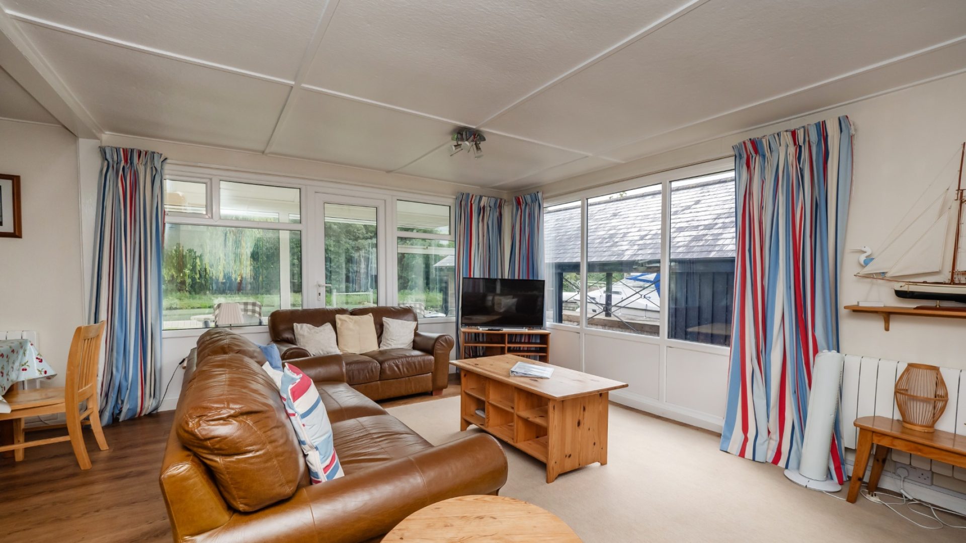 4 bed detached house, Horning - Waterside Estate Agents