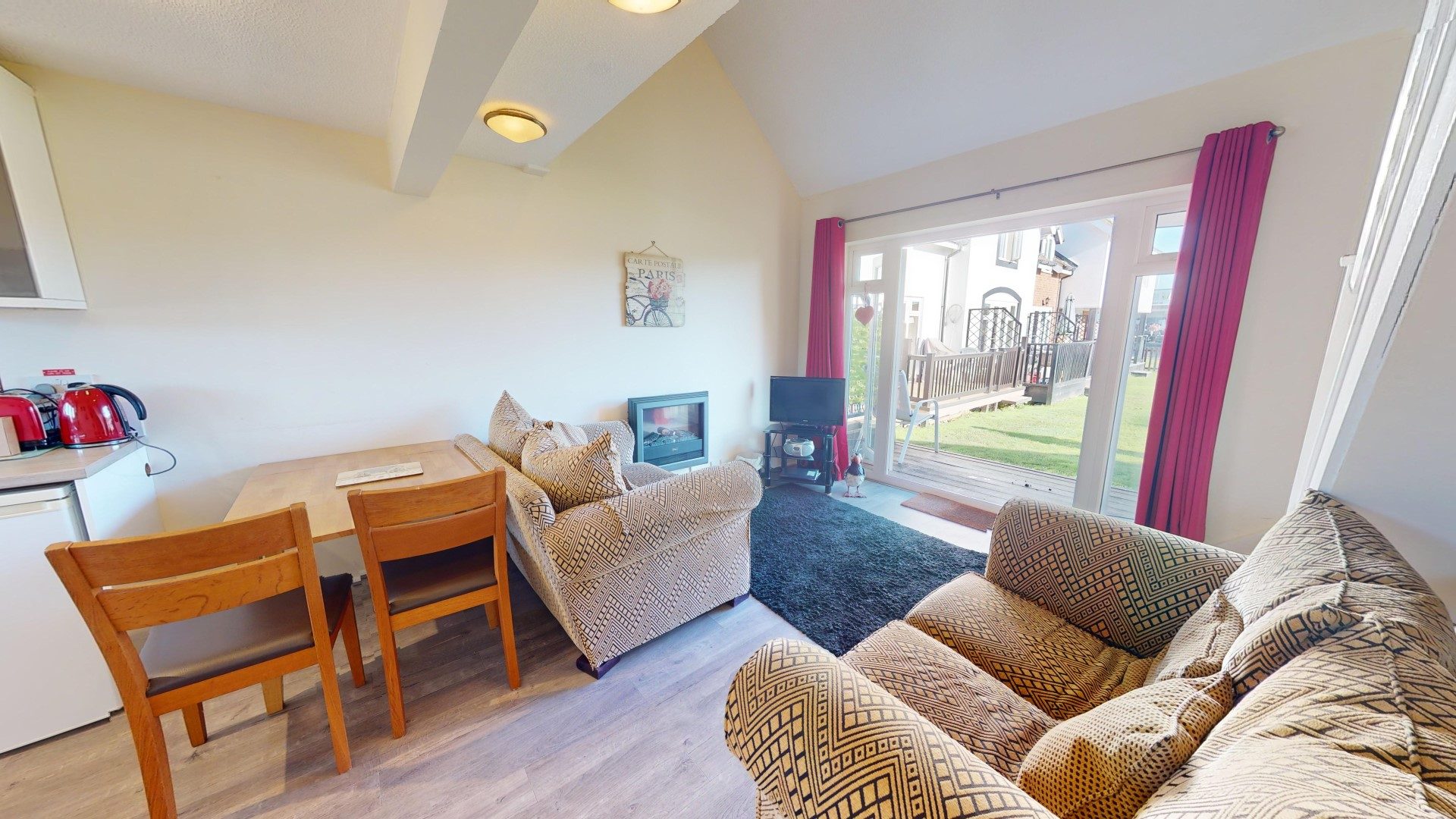 1 bed holiday cottage, Wroxham - Waterside Estate Agents