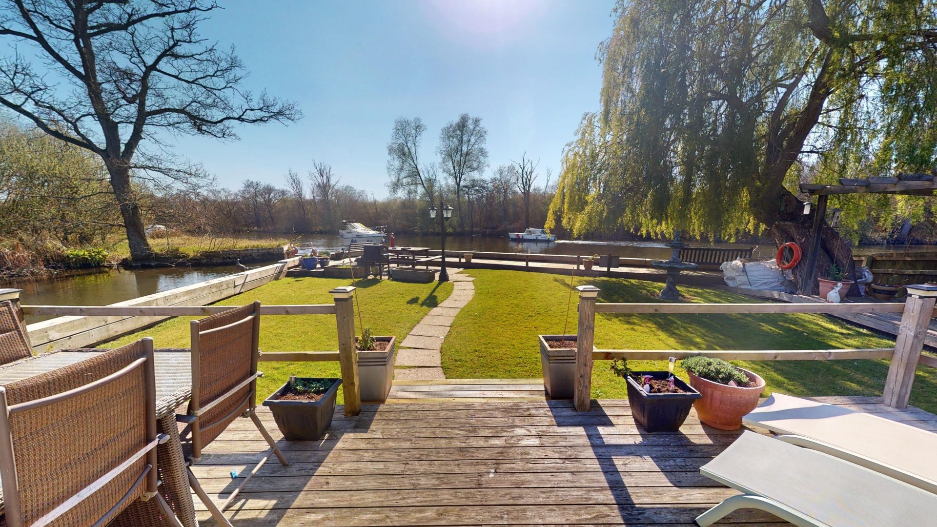 3 bedroom detached house, Horning - Waterside Estate Agents