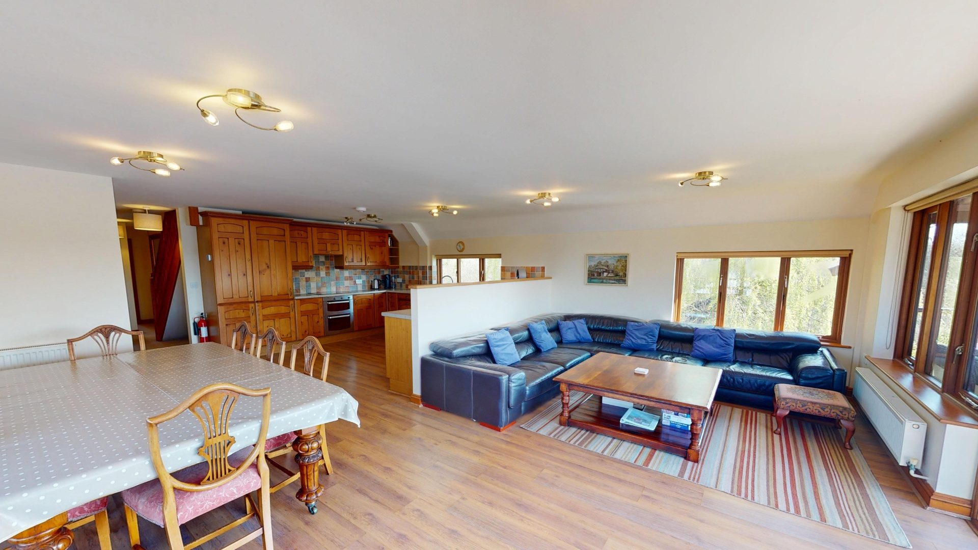 4 bed detached riverside property, Horning - Waterside Estate Agents